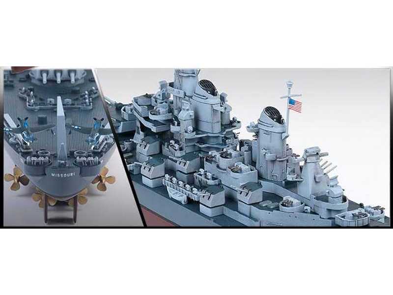 USS Missouri BB-63 - Multi Color Parts