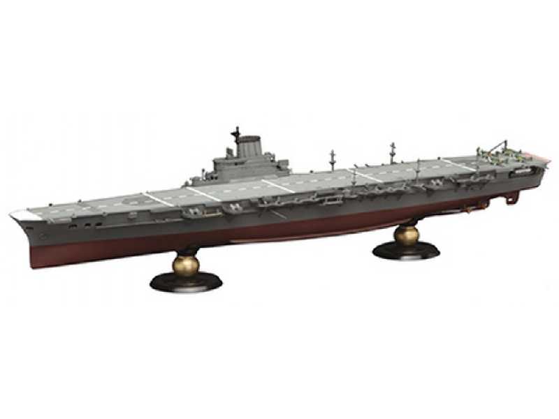 Kg-18 Japanese Navy Aircraft Carrier Taiho Full Hull