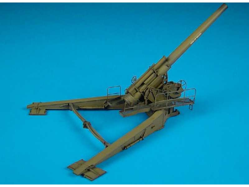 M1 240mm Howitzer In Fire Position