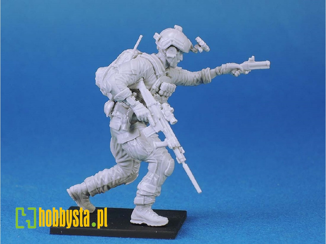 Us Navy Seal #3 With Fn Scar Mk17 And M79 Pirate Gun