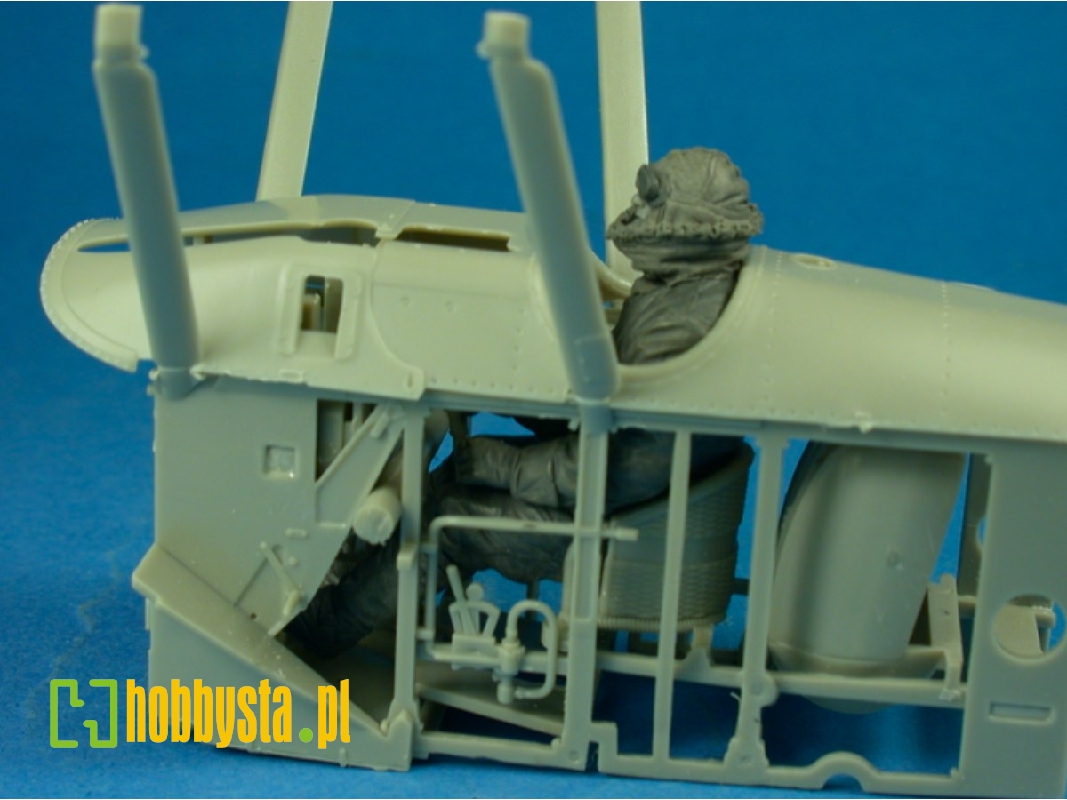 Seated Rfc Pilot In Sidcot Suit Wwi Figures