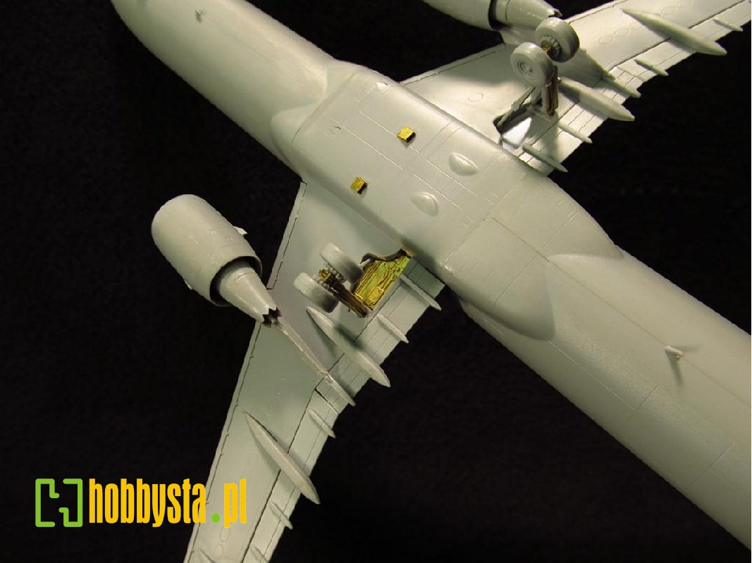 Airbus A321 Detailing Set (Designed To Be Used With Zvezda Kits)