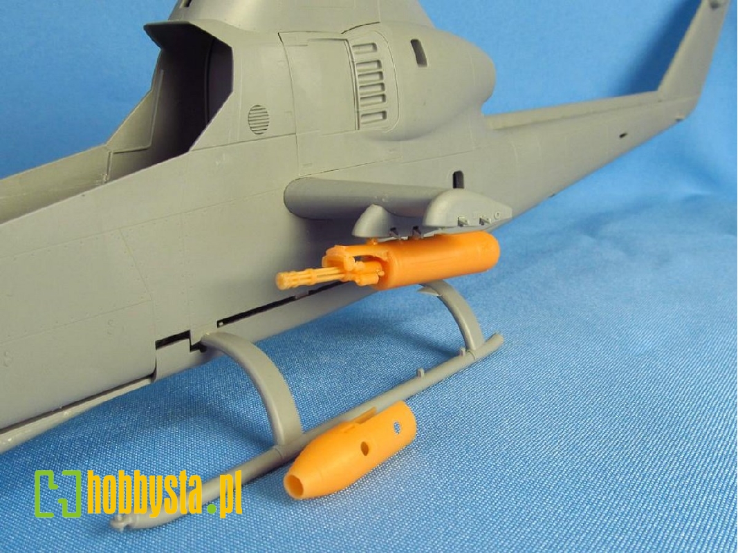 M18 Gun Pod With M134 Minigun (For Ah-1g Icm, Special Hobby And Revell ...