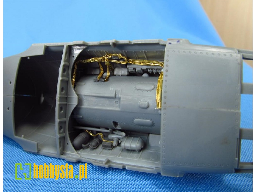 Messerschmitt Me-262 B-1a/U1 And Avia Cs-92 Wheel Bay Detailing Sets ...