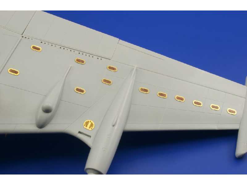 BAe Nimrod exterior and surface panels 1/72 - Airfix - blaszki