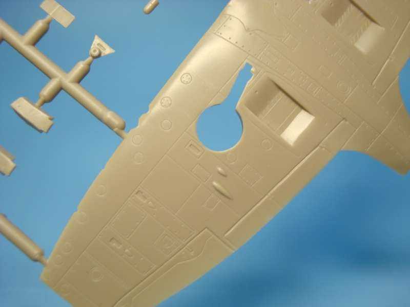 Supermarine Spitfire Mk. IXc - Early Tails