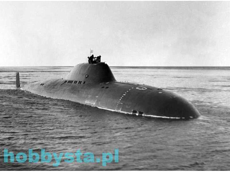 Alfa class Russian nuclear powered submarine [project 705/705K L